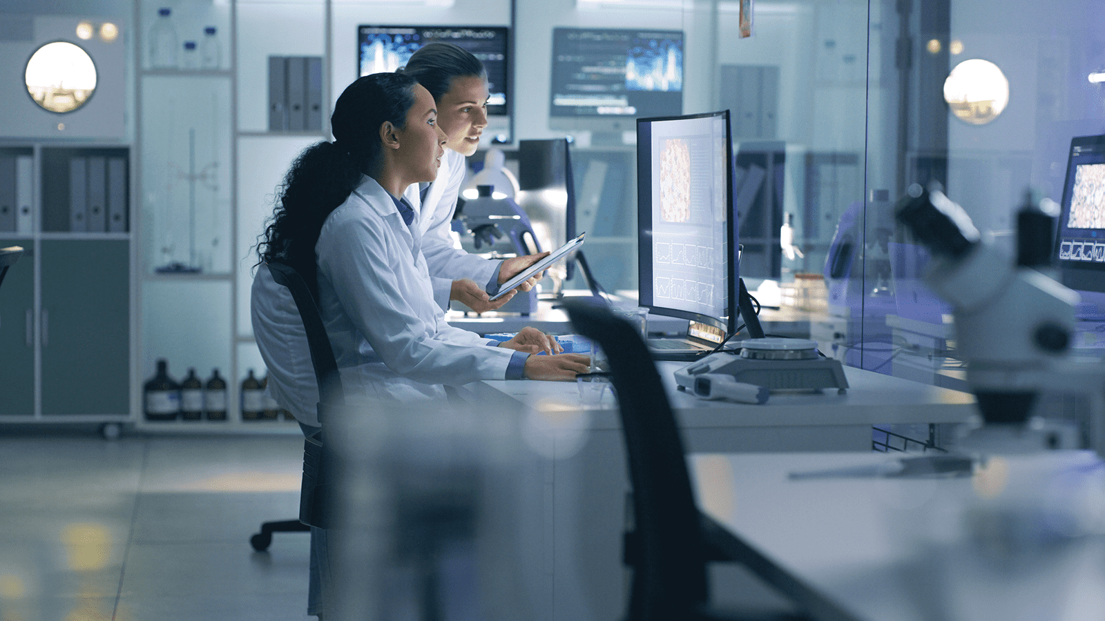 Summer Research Programs in Jeopardy as NSF Cuts REU Funding | Insight ...